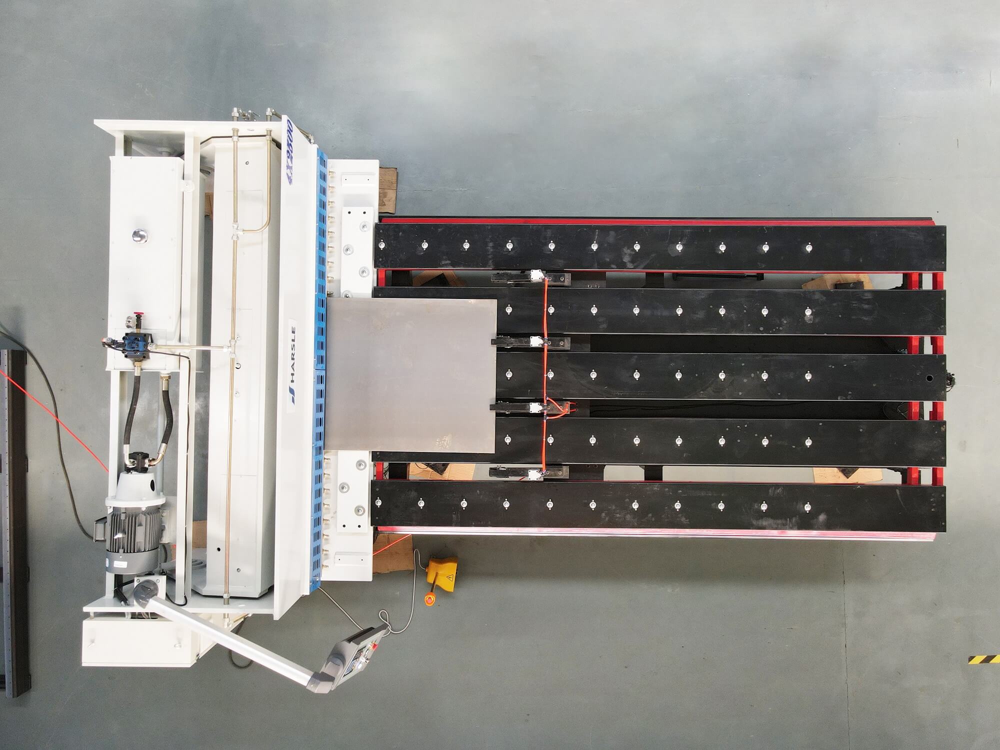 Best 2 Things You Need to Know About the Front Feeding Table of ...